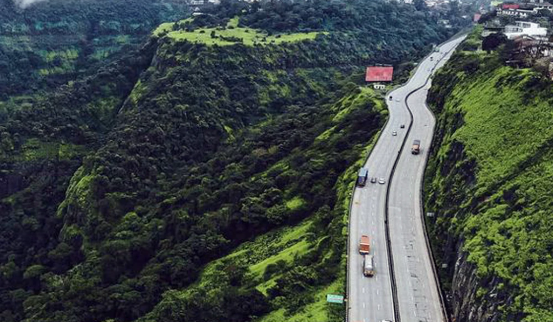 Best Villas in Lonavala for Friends: Top Picks by Alaya Stays